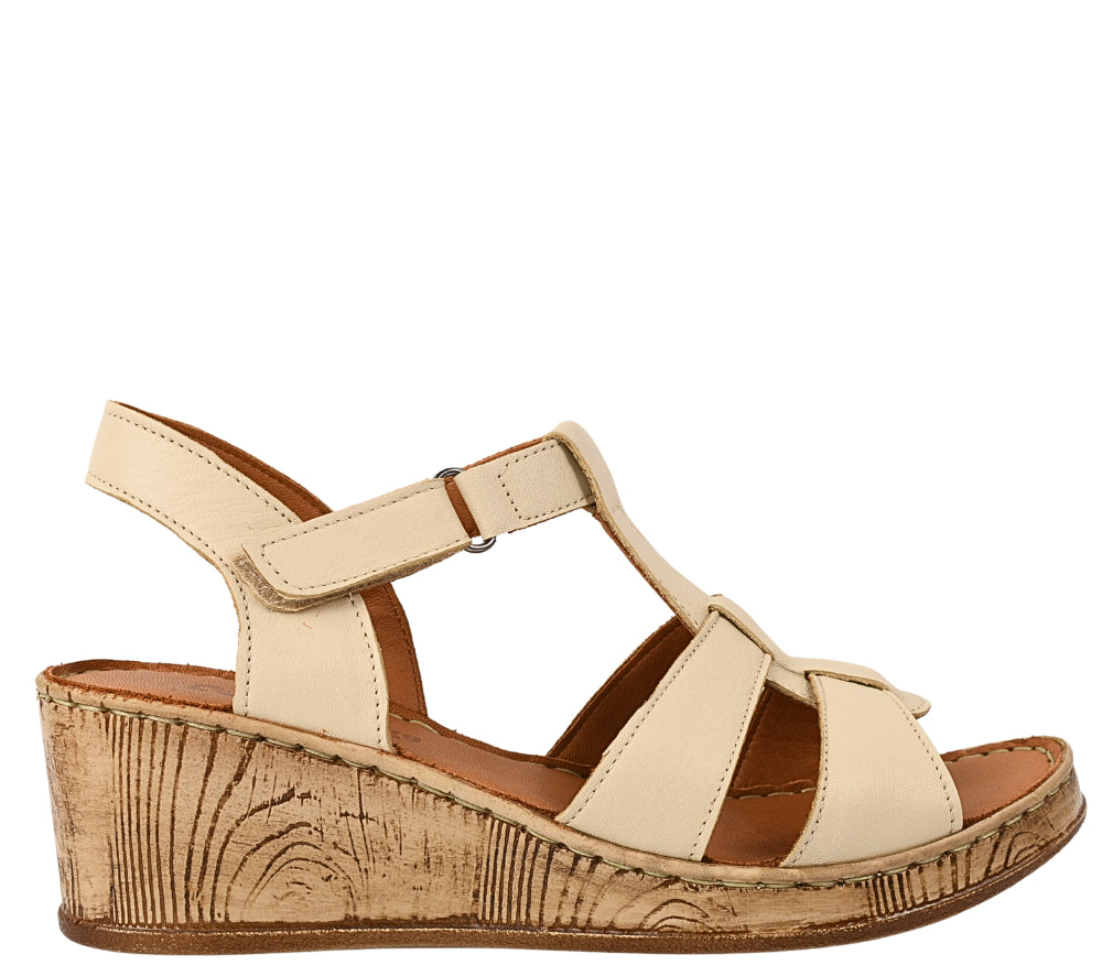 Anna Viotti – ada-shoes.ro