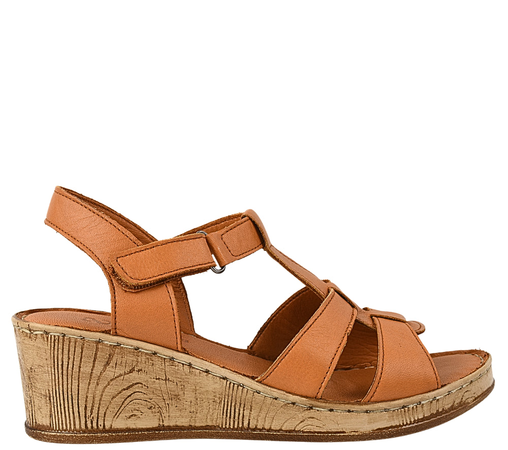 Anna Viotti – ada-shoes.ro